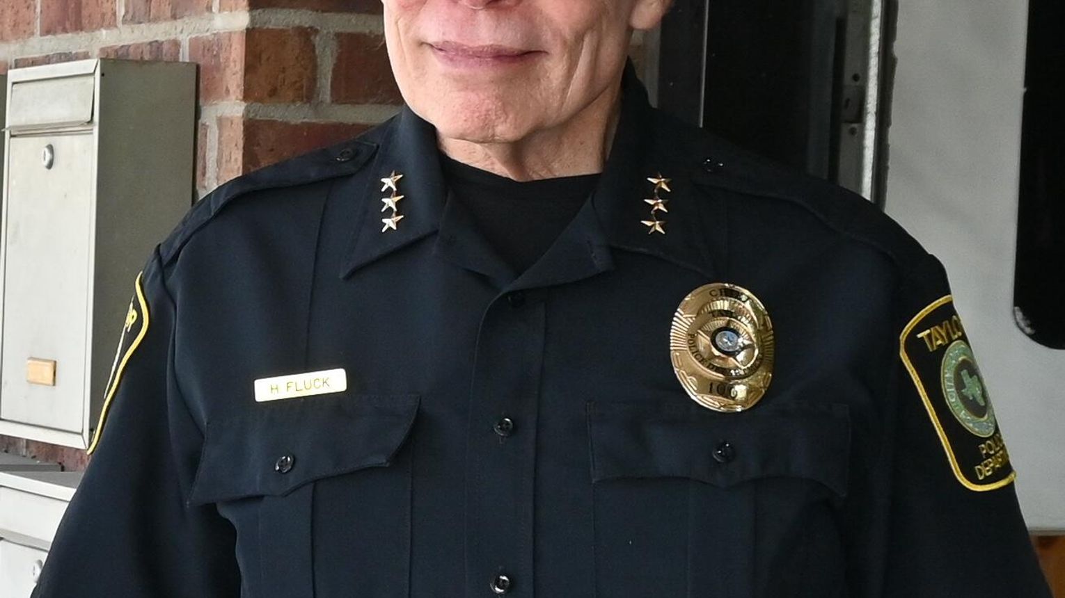 Fluck retires as Taylor Police Chief