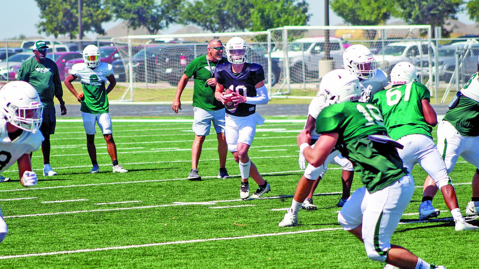 Taylor flocks to Duck Day football scrimmage